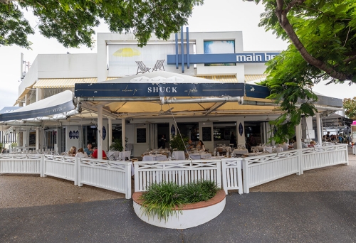 Main Beach, Page: 1 | Must Do Gold Coast