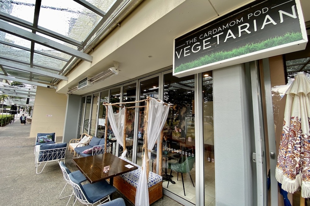 Best Cafés, Bars And Eateries In Broadbeach | Must Do Gold Coast