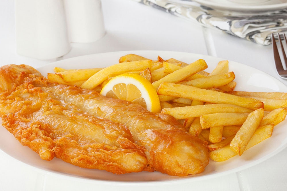 Burleigh British Chippy Burleigh Heads | Must Do Gold Coast