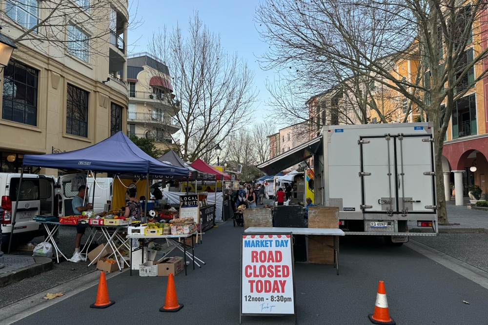 Emerald Lakes Markets Carrara | Must Do Gold Coast