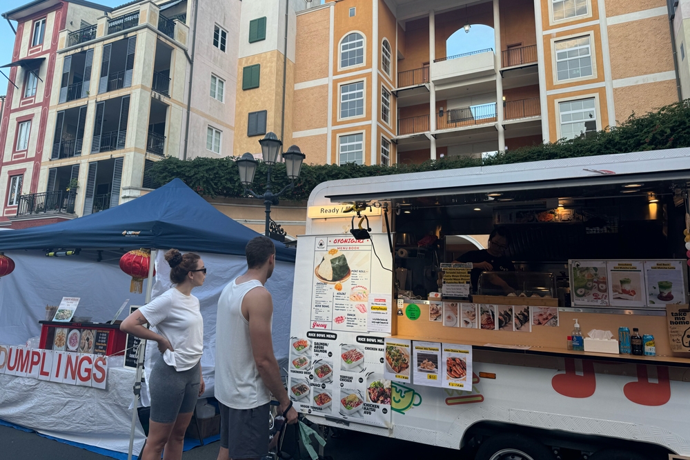 Emerald Lakes Markets Carrara | Must Do Gold Coast