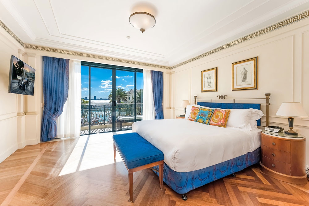 Imperial Hotel Main Beach, Gold Coast | Must Do Gold Coast