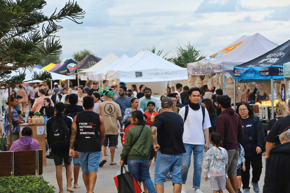 Surfers Paradise Beachfront Markets Street Party | Must Do Gold Coast
