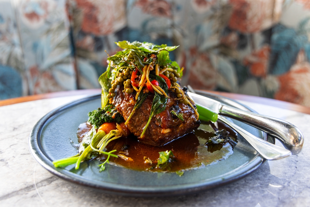 Valyn Thai Restaurant And Bar Isle Of Capri | Must Do Gold Coast